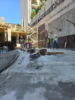 The building's structure grew to the level of the adjacent street