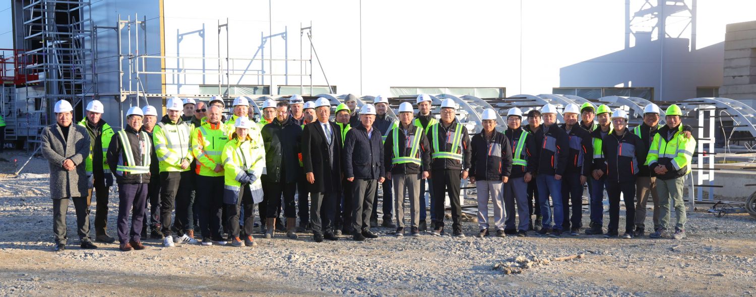 Topping-out ceremony at Hankook Tire Hungary Ltd.'s factory expansion ...